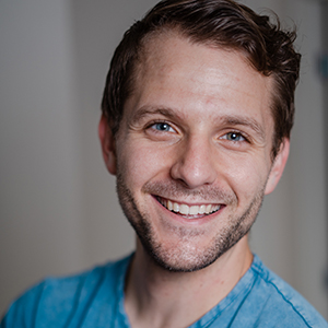 Meet the Cast of Legally Blonde - Starlight